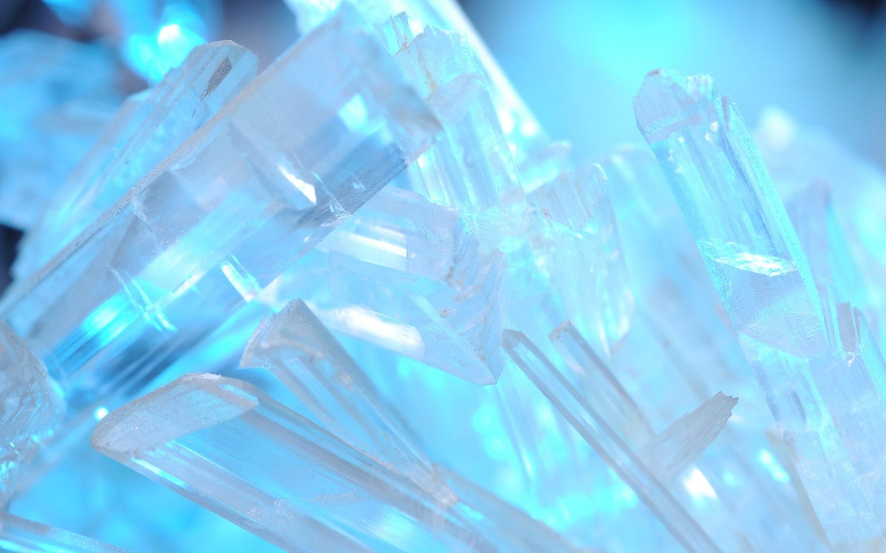 Blue Quartz Benefits – Healing, Meaning & Properties – Buddha & Karma